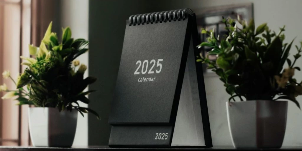 Dni wolne od pracy w 2025 roku – kalendarz. Kiedy najlepiej wziąć urlop ...